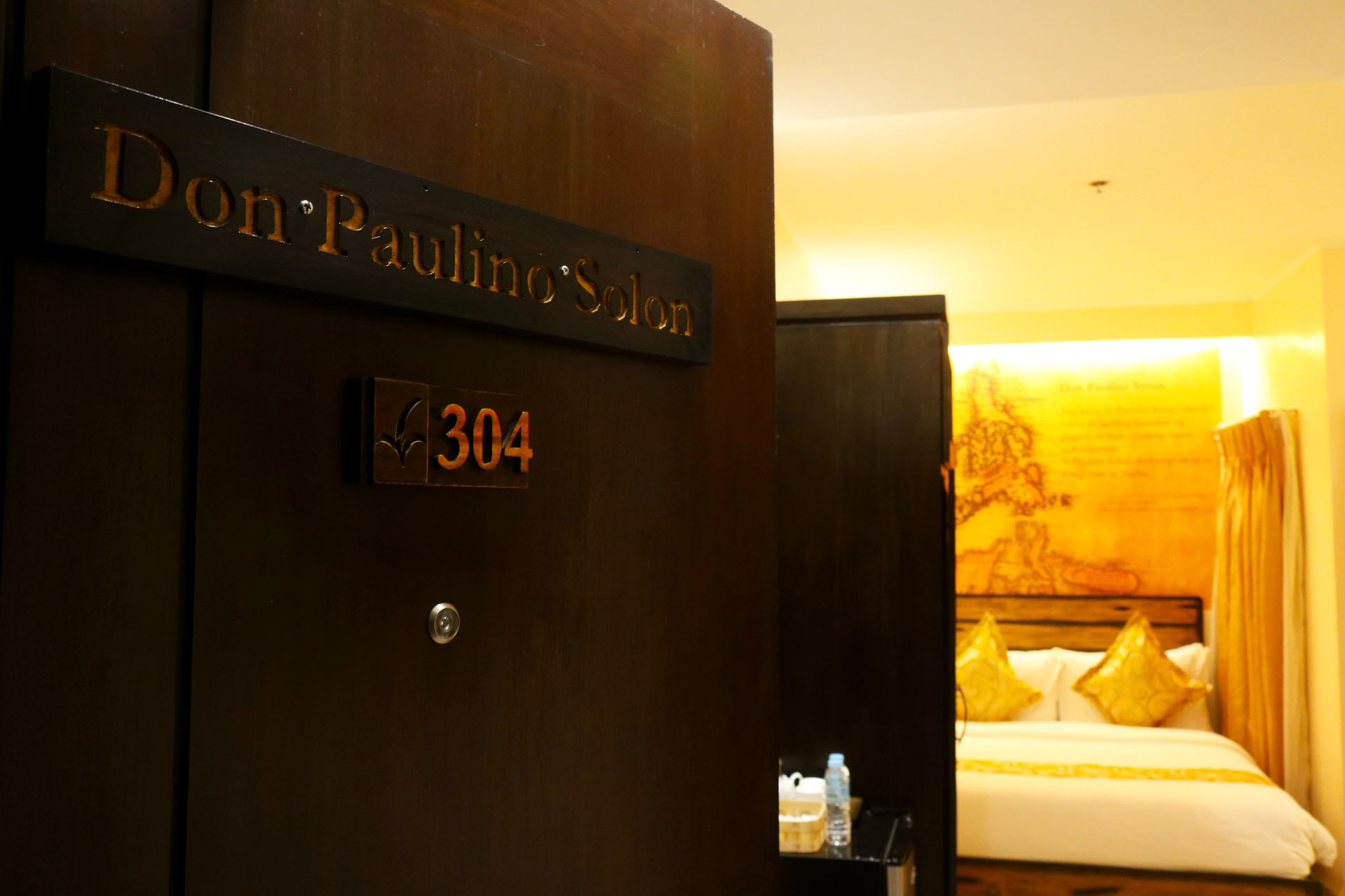 Palm Grass The Cebu Heritage Hotel - PWD Deluxe Suite